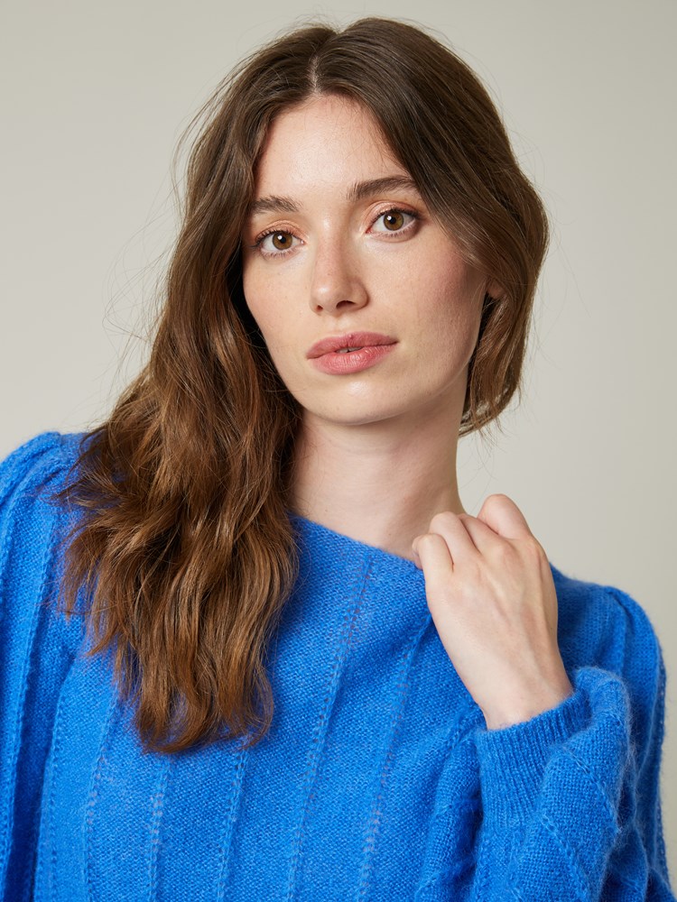 Sally genser Nebulas Blue | MATCH nettbutikk