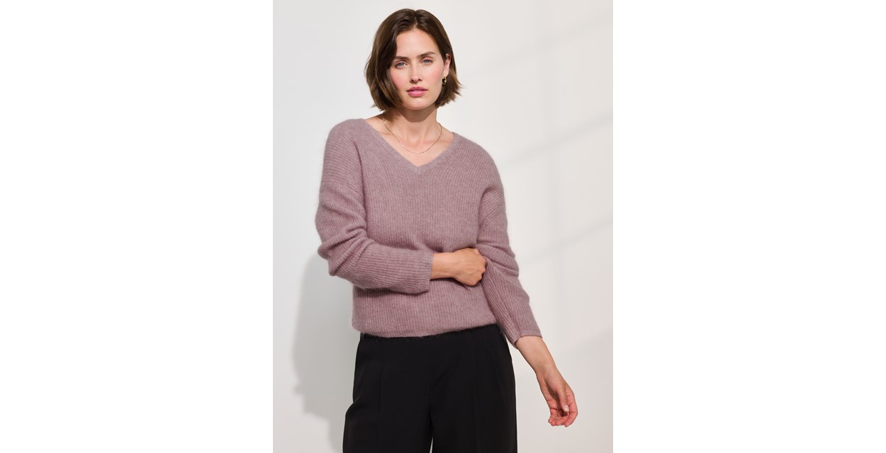 Mari v-hals genser Rose Smoke | MATCH nettbutikk
